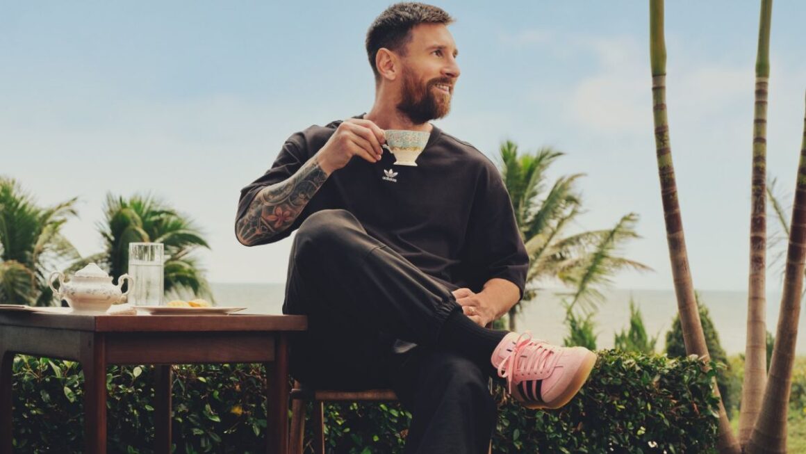 Lionel Messi y los nuevos Adidas Samba - UNANIMO Deportes