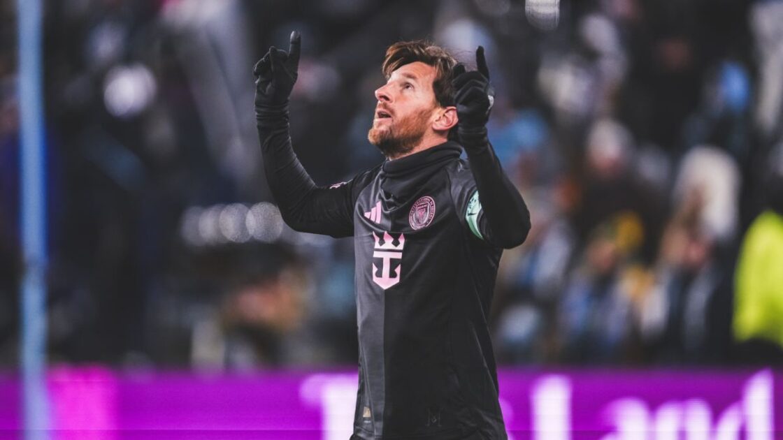 Lionel Messi y el golazo con el que llega a 21 años anotando - UNANIMO ...